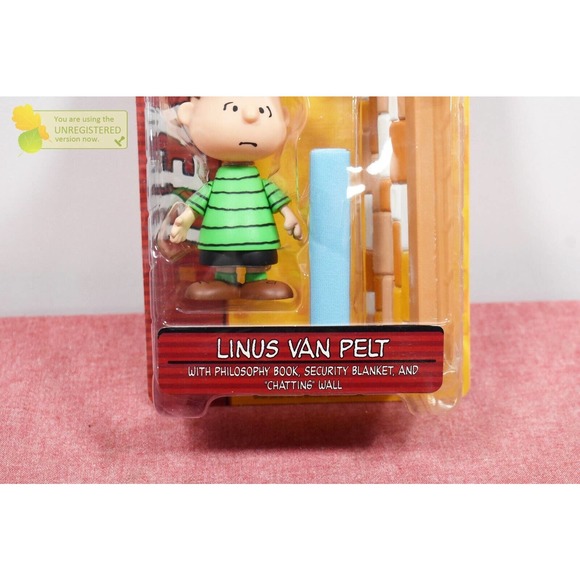 Toys | Memory Lane Peanuts Good Ol Charlie Brown Linus Van Pelt Figure ...